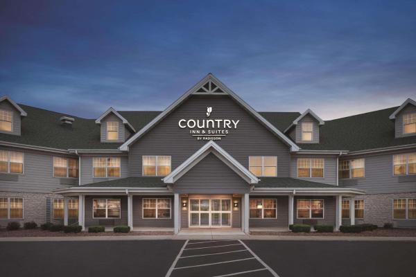 Country Inn & Suites By Radisson, Germantown, Wi - Hubertus, WI