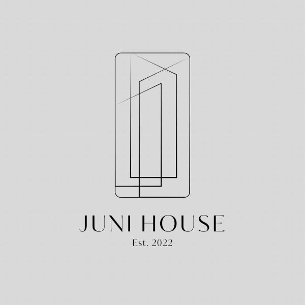 Juni House Chumphon - Chumphon