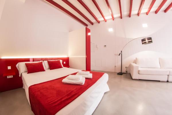 Lonja Suites Apartments - Can Pastilla