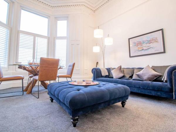Cullercoats Your Home Away From Home - Pass The Keys - Tynemouth