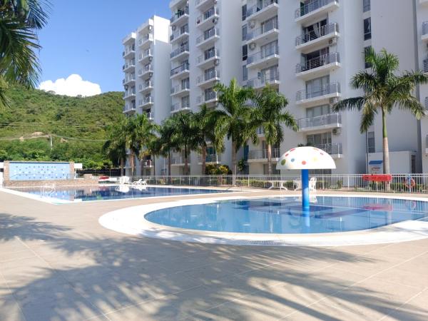 Aquavale - Apartamento Vacacional En Girardot - Girardot