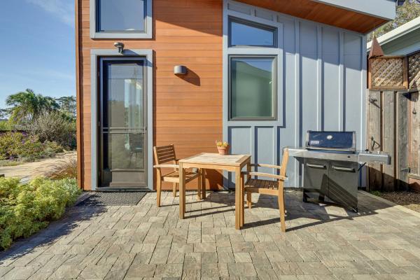 Little House By The Sea Steps To Surfers Beach! - Half Moon Bay, CA