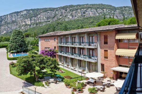 Hotel Gabbiano - Garda Lake Collection - Torri del Benaco