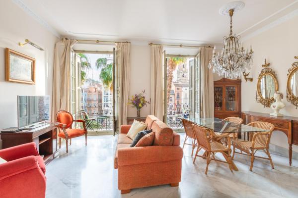 Plaza De La Constitución - Málaga