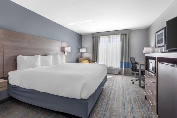 Best Western Plus Stephenville Inn - Stephenville, TX