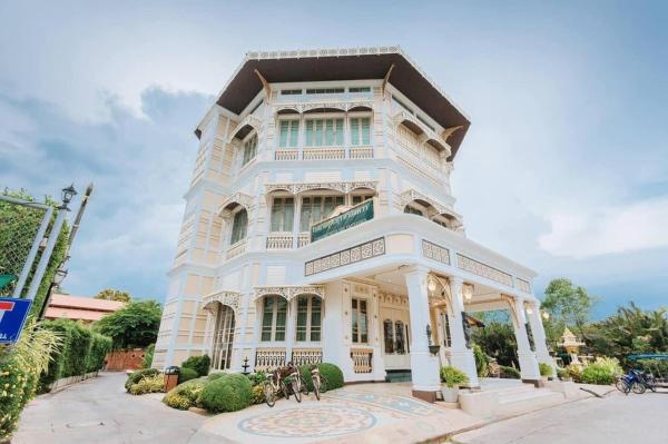 Chuchaiburi Sri Amphawa - Amphawa