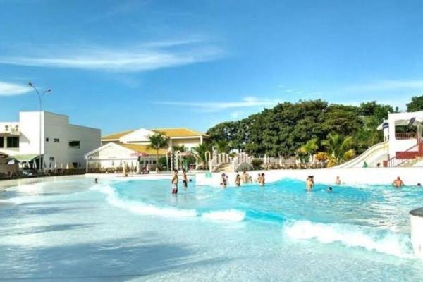 Experiência Vip No Lacqua Diroma Piscina, Sauna E Conforto - カルダス・ノバス