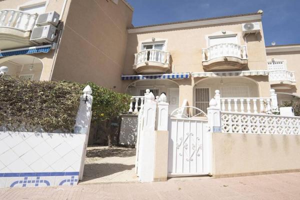 The Triana Townhouse - La Marina