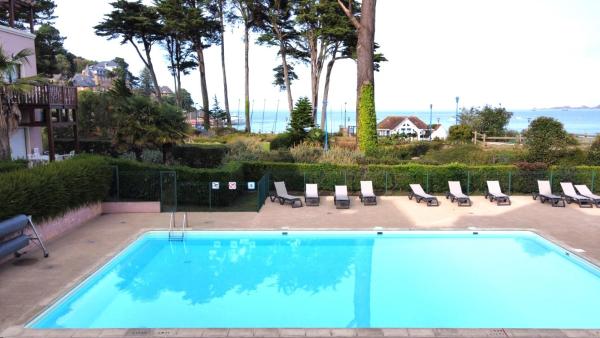 Appartement Avec Piscine, Plage De Trestraou à Perros-guirec - Réf 505 - Perros-Guirec