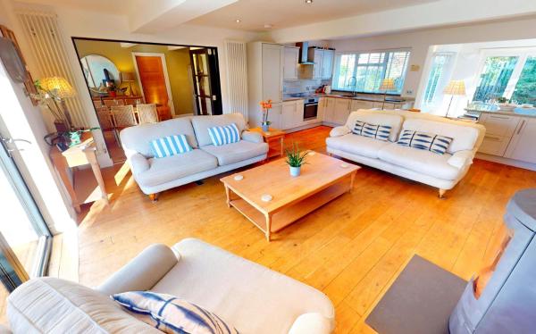 Croyde Surfsup 5 Bedrooms - Devon