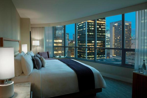 Vancouver Marriott Pinnacle Downtown Hotel - Vancouver