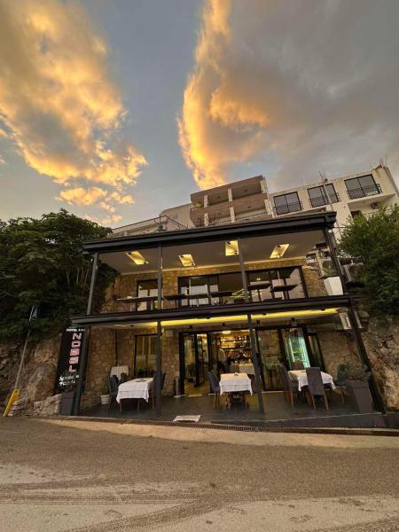 Hotel Nobel Ulcinj - Černá Hora