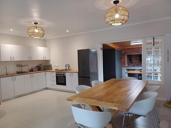 Rees Cottage - Yzerfontein