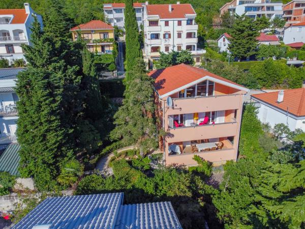 Villa Monticello Crikvenica, 200m From Sea With Rome Garden - Dramalj