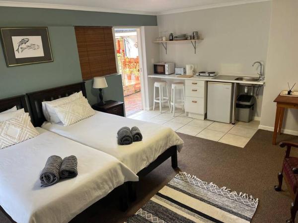 Lovely Garden Studio1 - 10 Minute Walk From Beach - Parklands