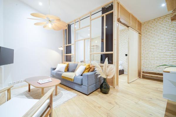 Parisuites Central Canal Saint Martin Luxe & Chic & Cosy - Bastille