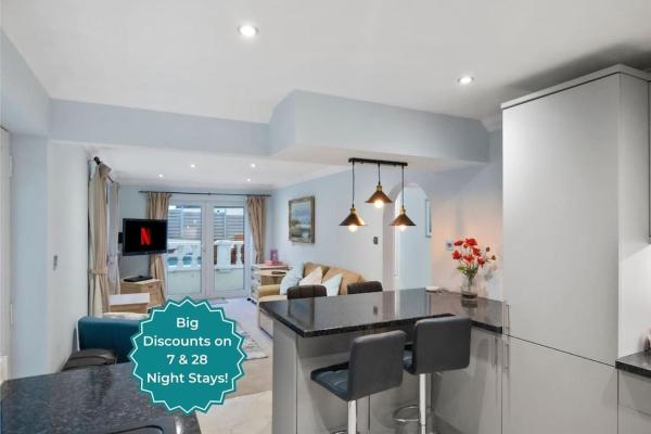 Miramont - Poolside Apartment - Guernesey