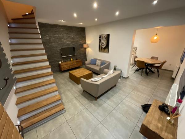 Maison 3 Chambres Proximité Aéroport Et Grand Axes - Thuin