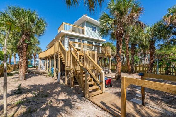Vip Island Whole House! - Palm Bay, FL