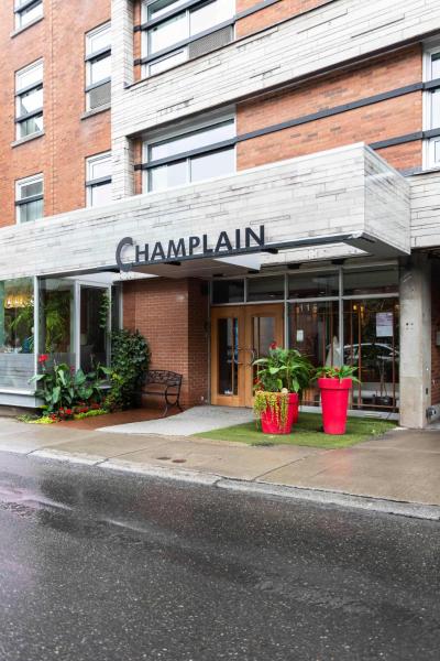 Hotel Champlain -