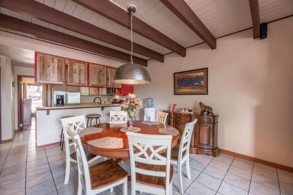 Grande View Condo: 3 Bedroom 2 Bathroom Townhome With A Game Room! - Ruidoso, NM