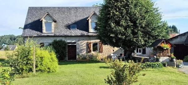 Gîte De France Gratte Bruyère 3 éPis - Gîte De France 8 Personnes Mae-9984 - Mauriac