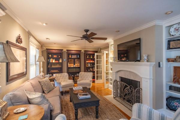 Southern Elegance In Heart Of Memphis - Memphis, TN