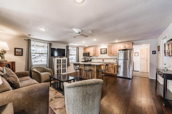 Miles Hacienda: Beautifully Remodeled, Centrally Located Ruidoso Cottage - Ruidoso, NM