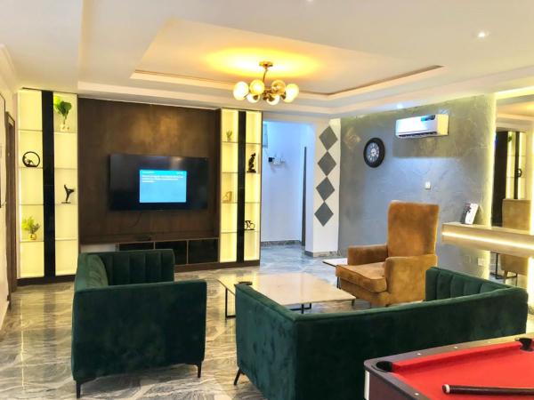 Elegant 3 Bedroom Apartment - Lagos