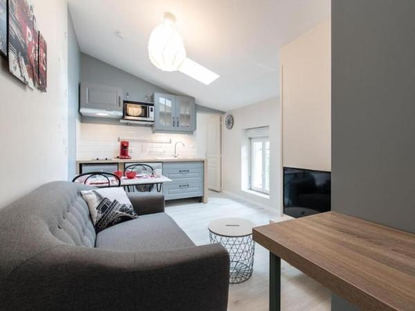 Le Paris Eiffel - Appartement Cosy En Plein Centre - Saint-Chef