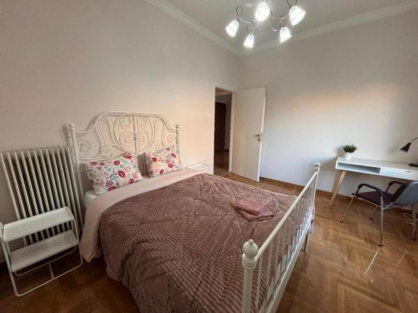 Youth Shared Apartment In Athens - Athens