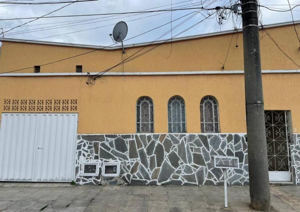 Casa Grande Para O Carnaval Perto Do Centro - Lagoinha