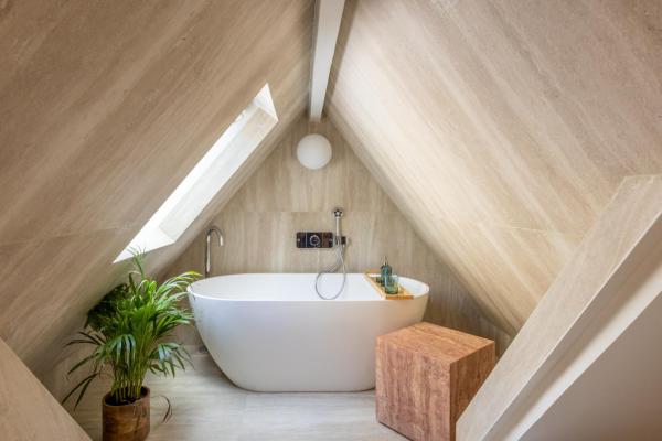Luxueux Duplex En Plein Coeur De Paris Dans Le 1er Arrondissement - Paris