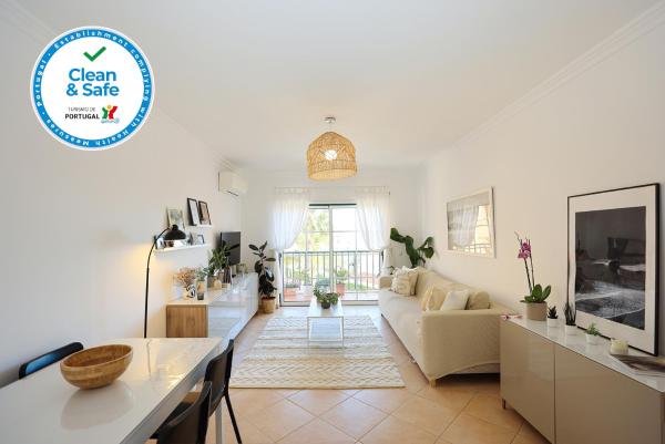 B95 - Casa Melo Apartment In Praia Da Luz - Algarve
