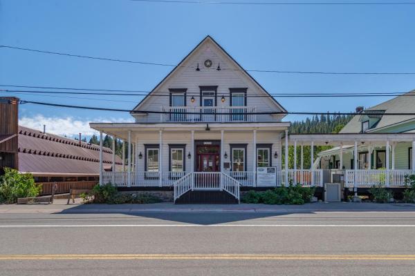 Tahoe Star Hotel - Truckee, CA