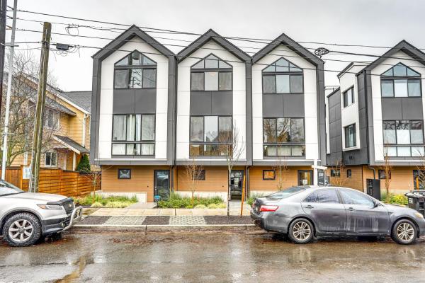 Modern Seattle Townhome Walk To Light Rail! - シアトル