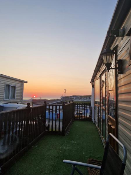 Spacious Luxury Escape With Sea Views And Pet Friendly At Clarach Bay - ウェールズ