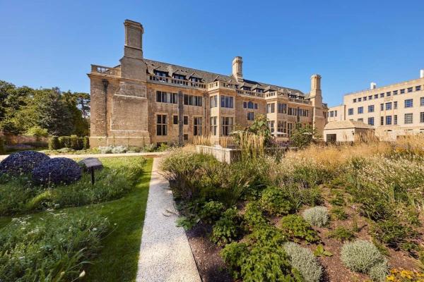 Rhodes House, Oxford - Oxford