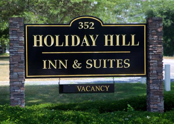 Holiday Hill Inn & Suites - Chatham, MA