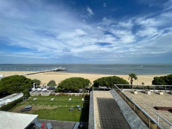 Appartement 4 Chambres Au Dernier éTage Avec Immense Terrasse Face Au Bassin à Arcachon - Fr-1-420-122 - Arcachon