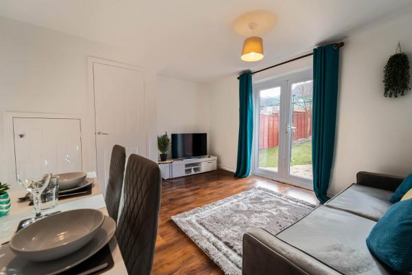 Modern Luxury 2 Bed Didcot Home With Free Parking - Wallingford