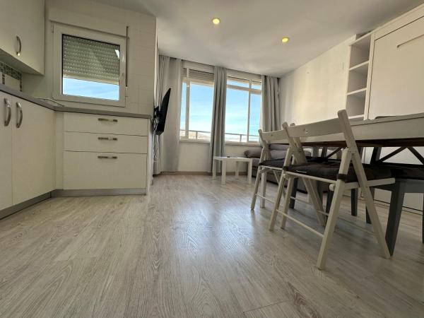 Tar9f - Nuevo, Reformado, Wifi, Smart Tv, Centro, Playa - Torremolinos
