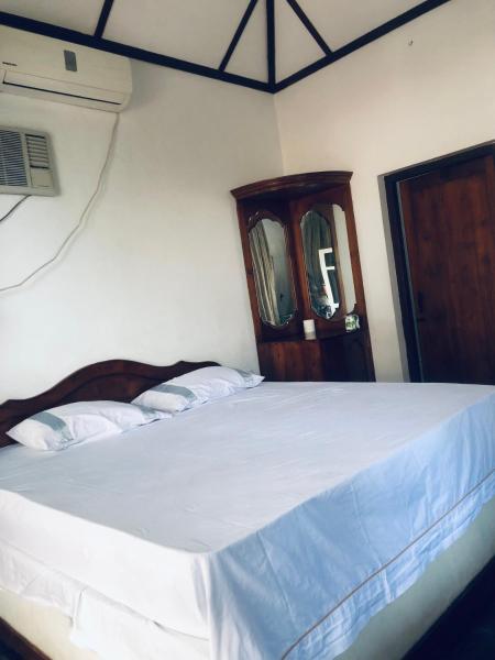 Sarojeni Apartments And Rooms - Sri Lanka