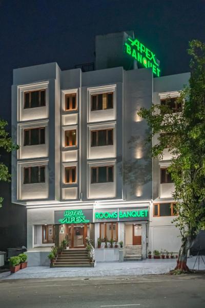 Hotel Apex - Surat