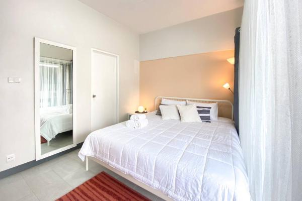 Cozy 1br Walk To Bts And Airport Rail Link Close To Malls T - Phra Khanong