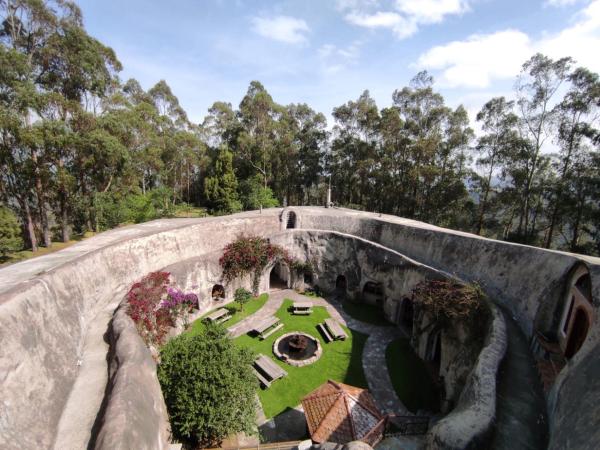 Hacienda Las Cuevas Terra Lodge - Pifo