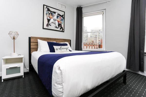 Charming Studio On Boston's Iconic Newbury St. #8 - Boston, MA