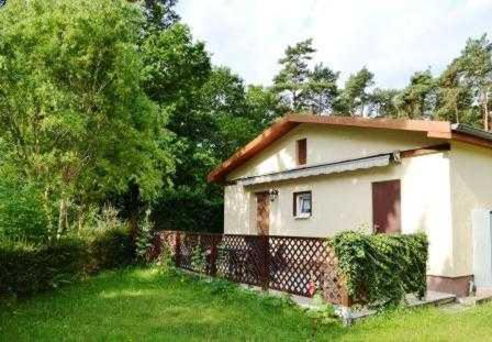 Ferienhaus Im Grünen, 50 M Zum See - Krakow am See