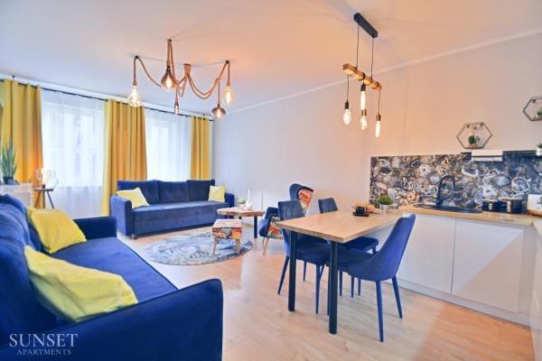 Sunset Apartments - Monte Cassino 39 - Przytulna Kawalerka Przy Deptaku Z Prywatnym Parkingiem - Świnoujście