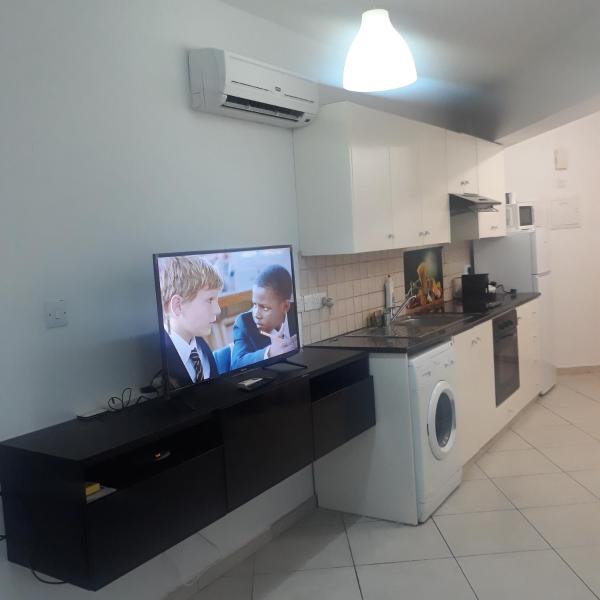 A Cheerful Apartment In A Popular Area - Kyrenia